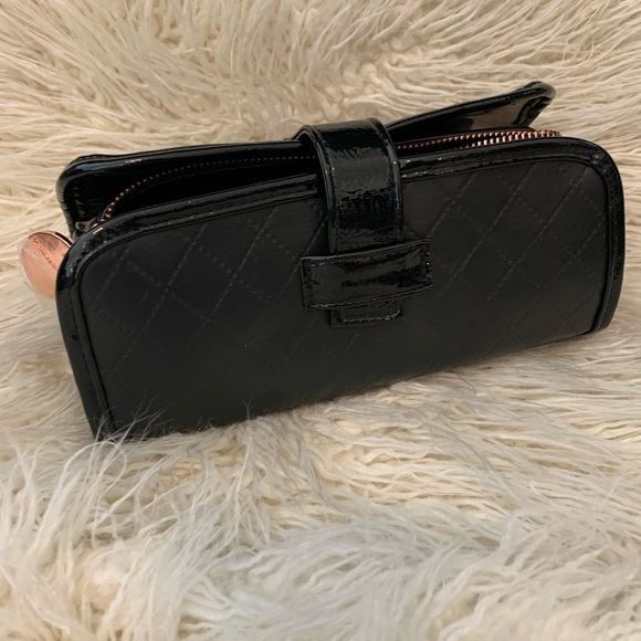 Isabella Scott | Bags | Isabella Scott Black Patent Leather Makeup Bag ...